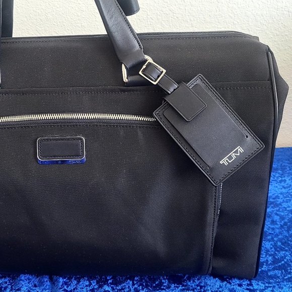Tumi | Bags | Tumi Larkin Anderson Duffel | Poshmark